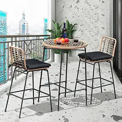 Buyer’s Guide: Cast Aluminum Bar Height Bistro Set